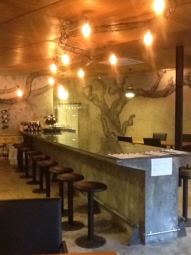 オニキスレストラン／Onyx Wine Tree Restaurant ~ ヤンゴン・ミャンマー情報サイト"みゃんナビ~Myanmar Navi~